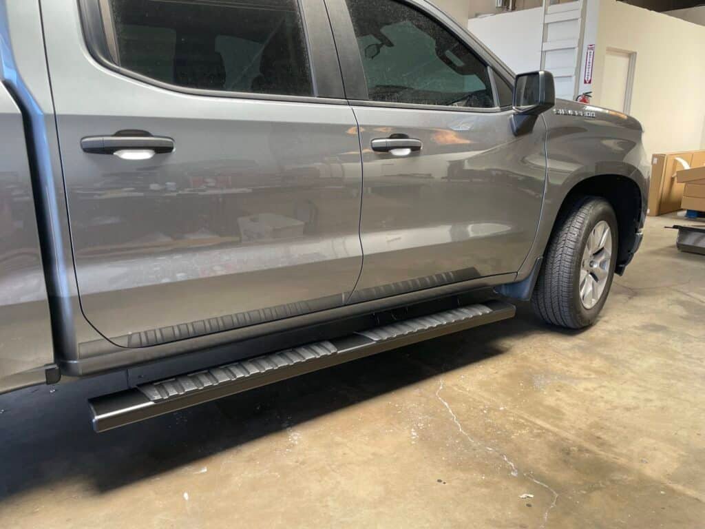 Aluminum Chevrolet Silverado Side Step | 2019-2026 Silverado