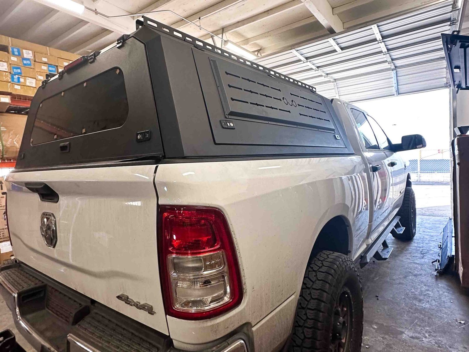 Ram 6.4ft Aluminum Camper Shell | OuO Truck Bed Cap