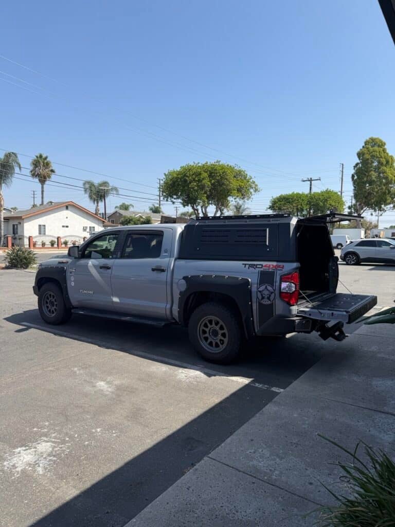 2007-2021 Toyota Tundra 5.5ft Aluminum Camper Shell | OuO