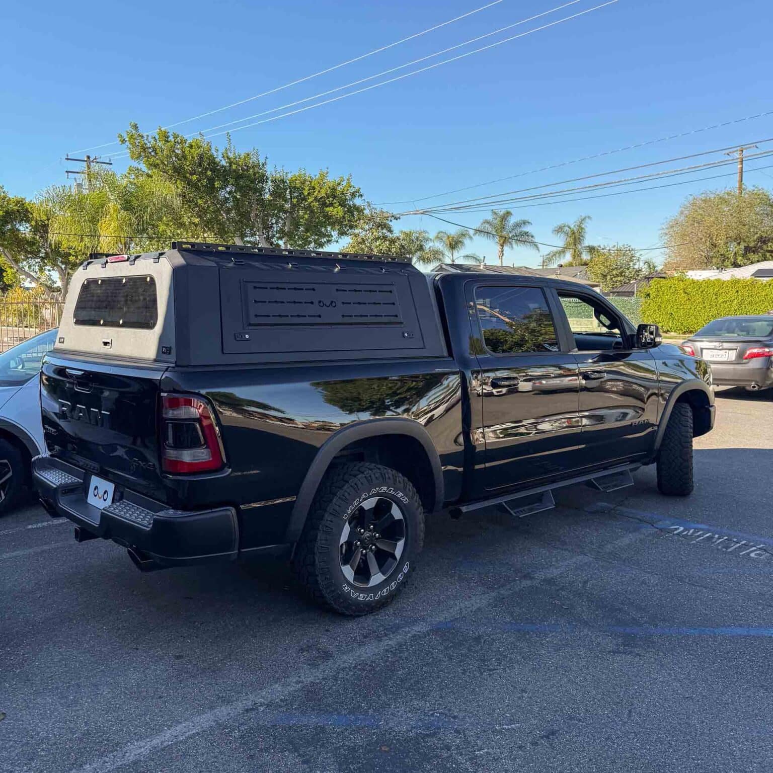 Dodge Ram 5.7ft Aluminum Camper Shell | OuO Truck Topper